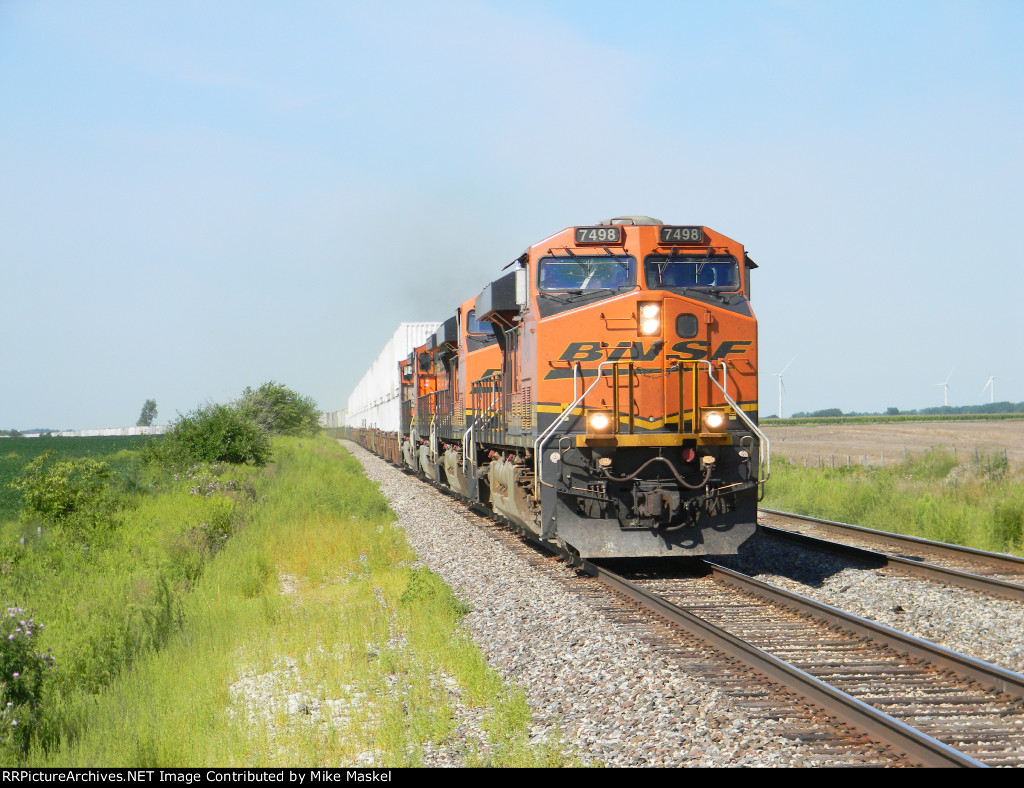 BNSF 7498
